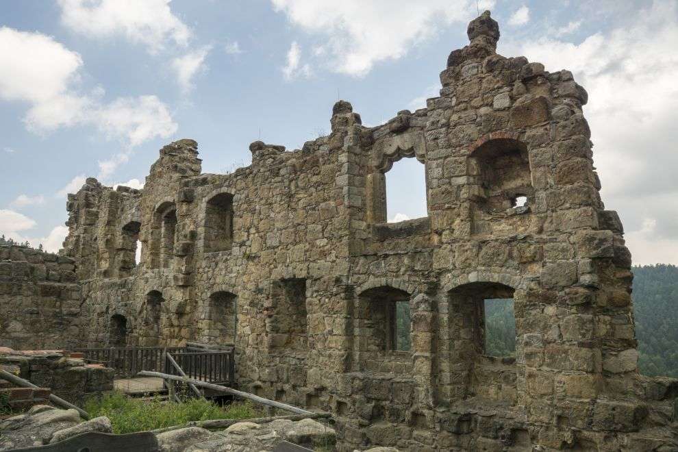 Oybin Castle and surroundings - In the castle grounds and in the castle