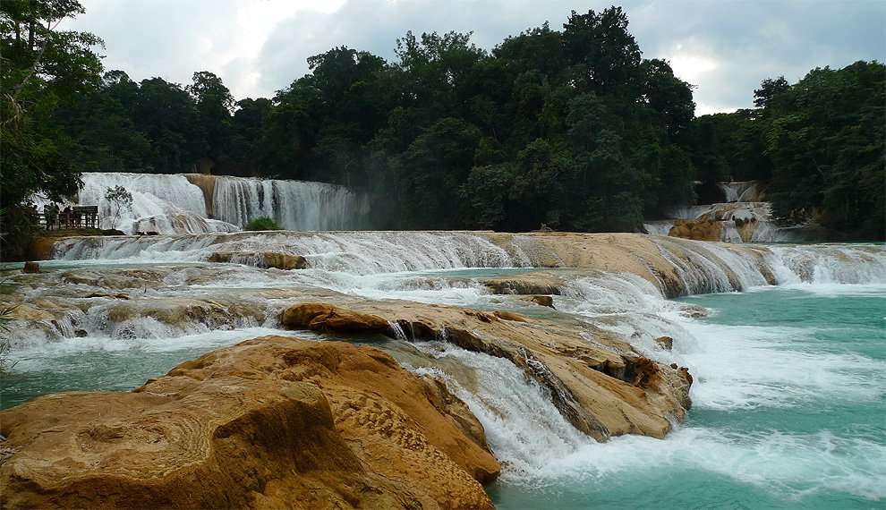 Trip to Agua Azul Waterfalls - Mexico's most famous waterfalls